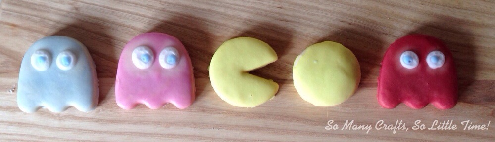 Pac Man iced biscuits - Hello! Hooray!